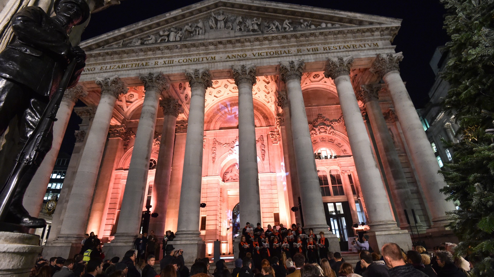 The Royal Exchange Christmas Tree Lighting Ceremony | Square Mile