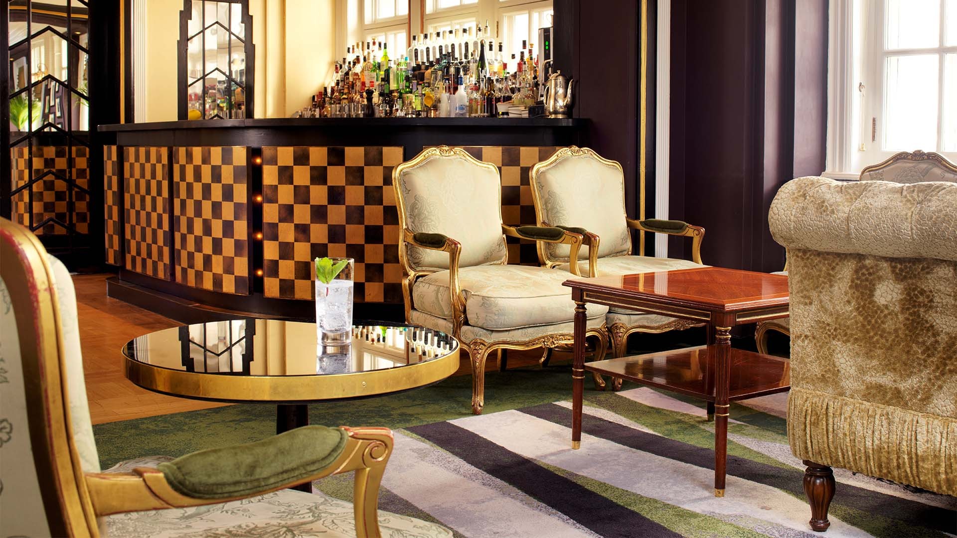 Knight's Bar, Simpson's in the Strand | Square Mile