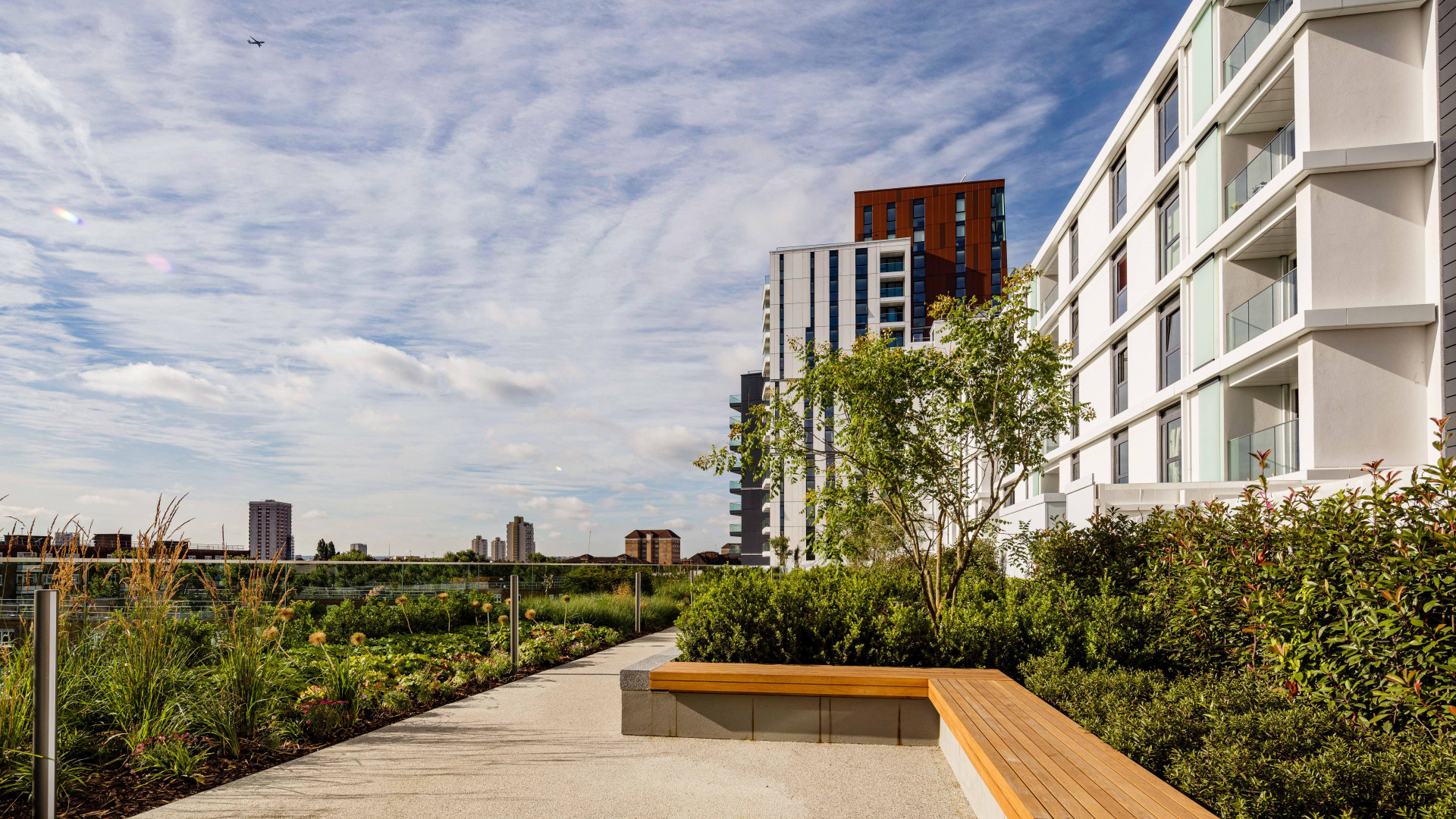 What to do in Nine Elms? Here's the best food, drink and shopping ...