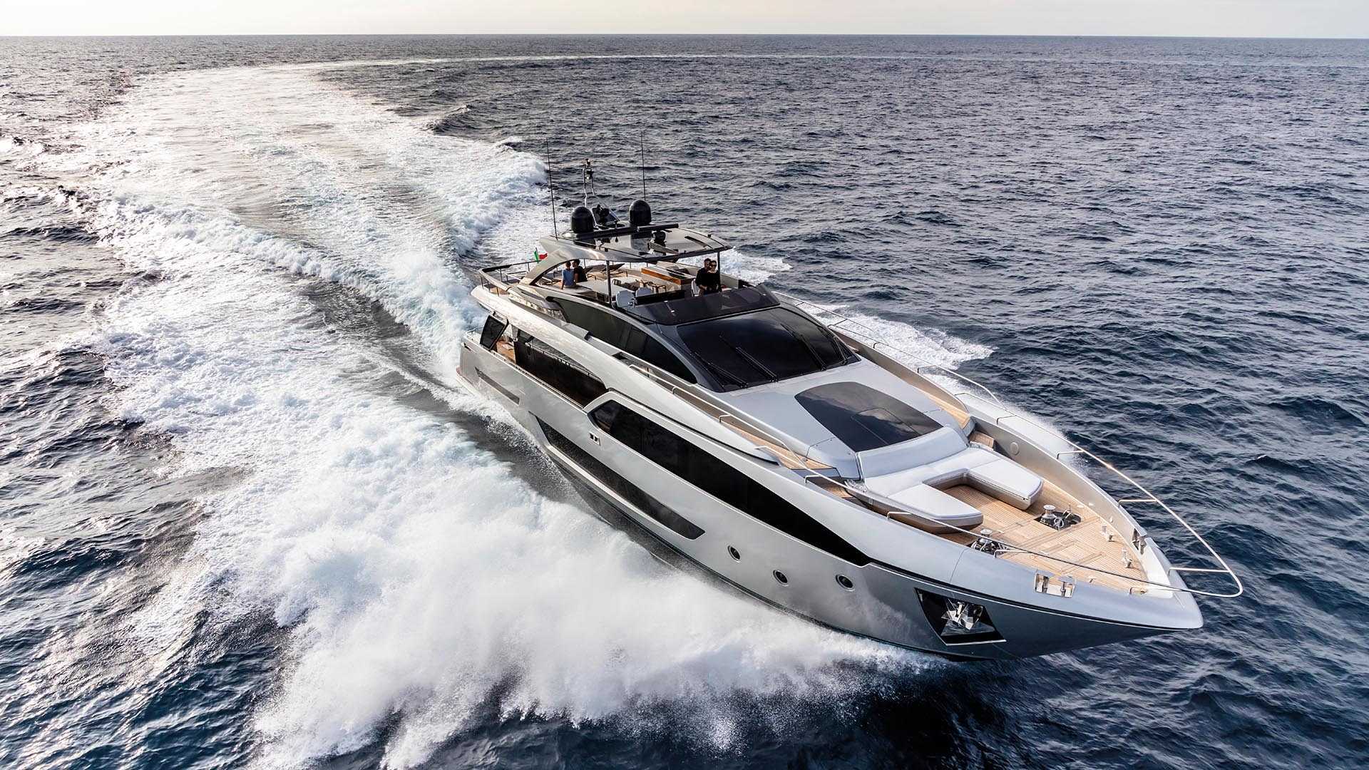 Riva Argo 90 looks fast even when standing still | Square Mile
